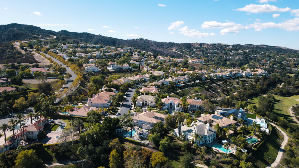 Tarzana - Cynthia Miller Properties